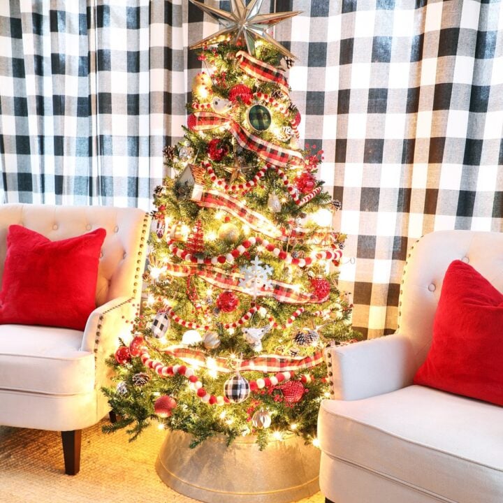 Buffalo Check Christmas Tree - Weekend Craft