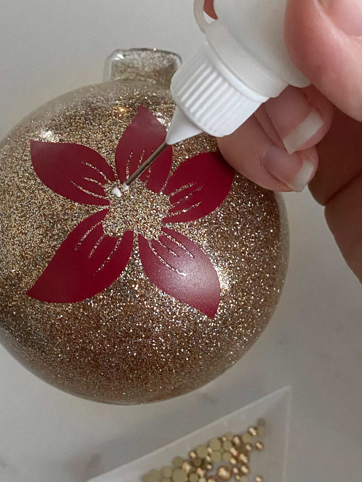 DIY Rhinestone Ornament - Weekend Craft