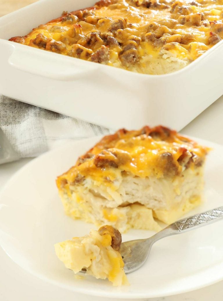 Breakfast Bake with Biscuits and Hash Browns - Weekend Craft