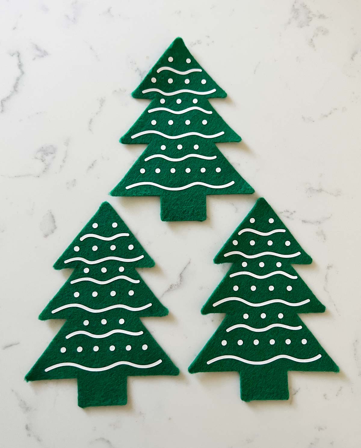 Felt Christmas Tree Ornament - Weekend Craft
