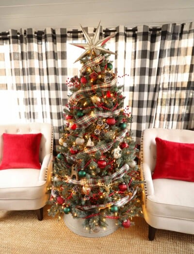 Red and Green Christmas Tree - Weekend Craft